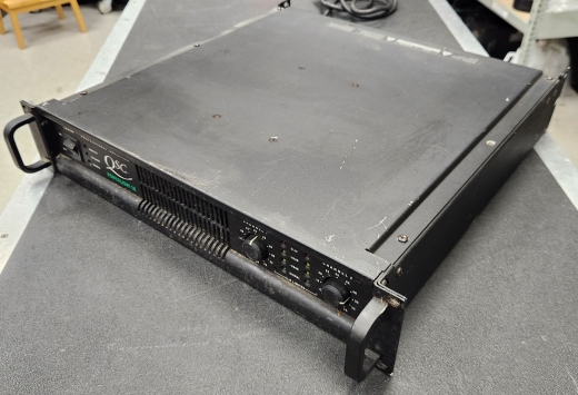 Gear Hunter | QSC - POWERLIGHT 1.8