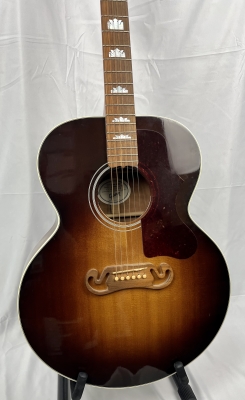 Gear Hunter | GIBSON J-200 STUDIO WALNUT BURST