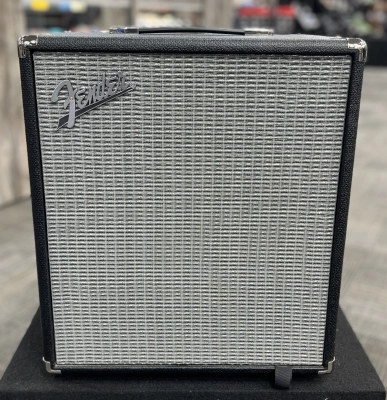 Gear Hunter | Fender Rumble 100