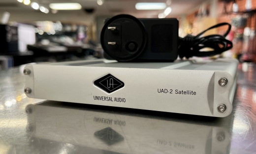 Gear Hunter | Universal Audio - UAD2 Satellite Quad Firewire