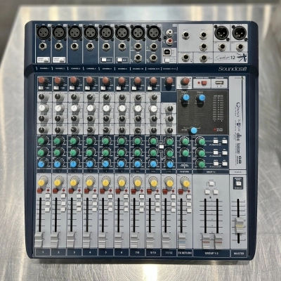 Gear Hunter | Soundcraft - Signature 12