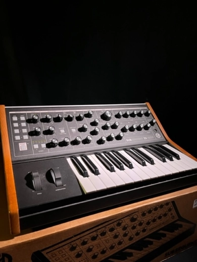 Gear Hunter | Moog - SUBSEQUENT 25