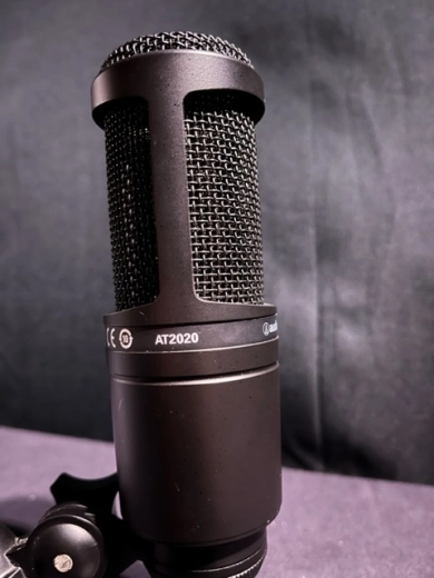 Gear Hunter | Audio-Technica - AT2020