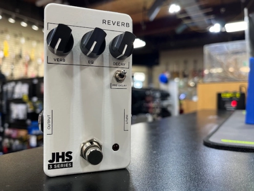 Gear Hunter | JHS Pedals - JHS 3 REVERB