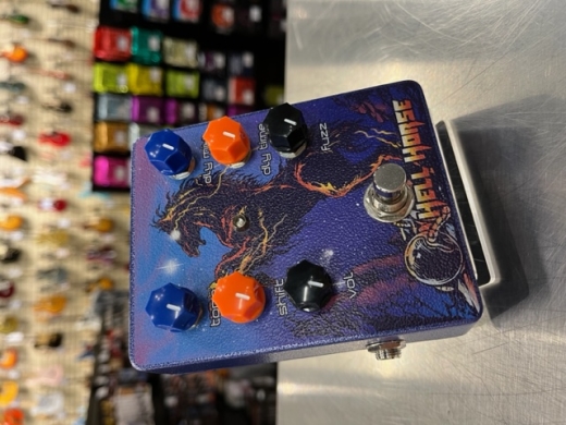 Gear Hunter | DHA HELLHORSE FUZZ/DELAY