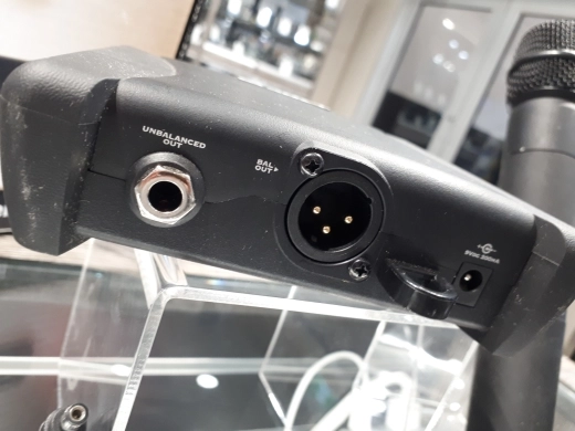 Gear Hunter | Line 6 XD-V35 Handheld Wireless Mic System