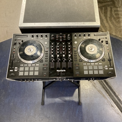 Gear Hunter | Numark - NS7 II