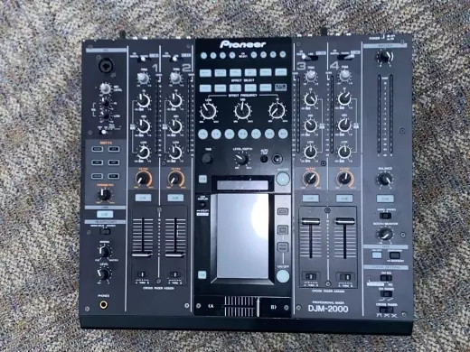 Gear Hunter | Pioneer DJ DJM-2000