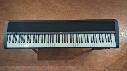 Korg B2N 88-Key Digital Piano With Light Touch Action And Speakers ...