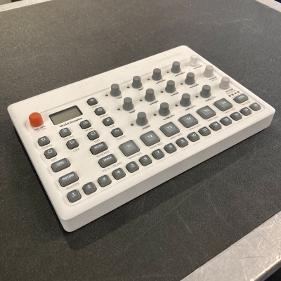 Gear Hunter | Elektron - MODEL:SAMPLES