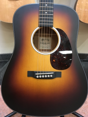 Gear Hunter | Martin Guitars - DJR-10E BURST