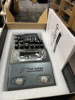 Gear Hunter | TWO NOTES BASS PREAMP PEDAL