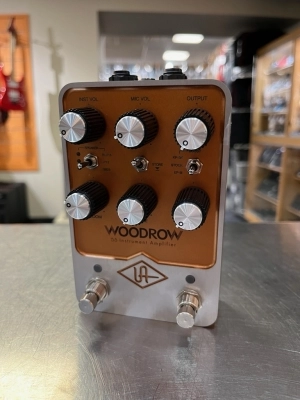 Gear Hunter | Universal Audio UAFX Woodrow 55 Amplifier Pedal