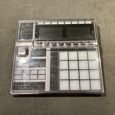 Gear Hunter | Native Instruments - MASCHINE PLUS