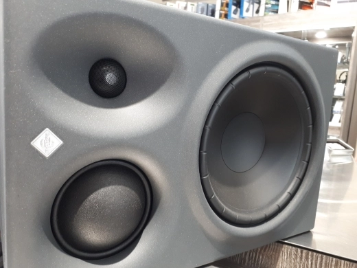 Gear Hunter | Neumann KH 310 - Three Way Nearfield Monitor