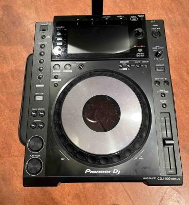 Gear Hunter | Pioneer DJ CDJ-900NXS