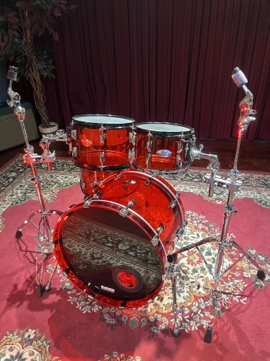 Gear Hunter | Pearl Crystal Beats Shell Pack