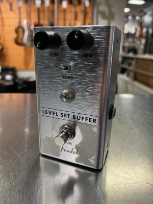 Gear Hunter | Fender Level Set Buffer Pedal