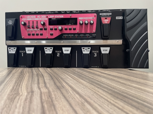 Gear Hunter | BOSS - RC-300