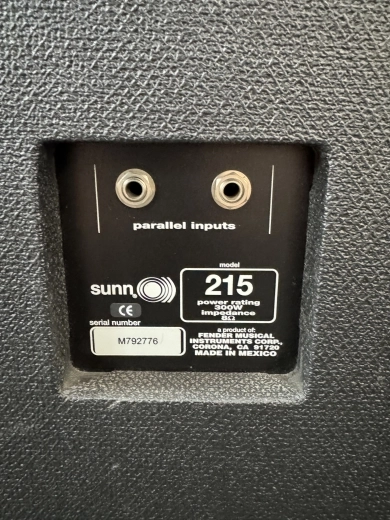 Gear Hunter | Sunn 215 2X15 BASS CAB