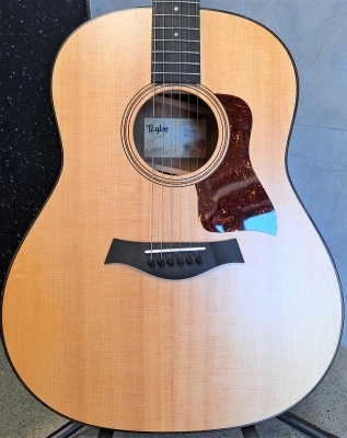 Taylor Guitars AD17e American Dream Ovangkol/Spruce Acoustic/Electric ...