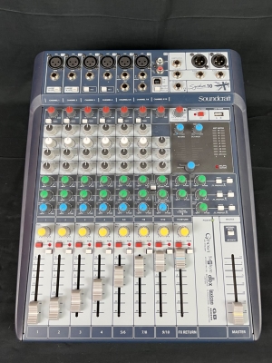 Gear Hunter | Soundcraft - SIGNATURE 10
