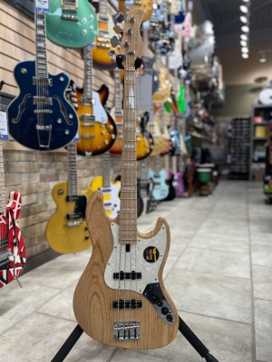 Gear Hunter | Sire Marcus Miller V7 SWAMP ASH-4 2nd Gen NT 4 strings bass