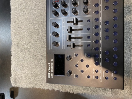 Roland SH-4d Desktop 4-Part Multitimbral Synthesizer | Long & McQuade