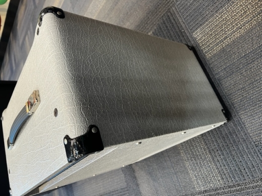 Gear Hunter | Marshall - 2525C