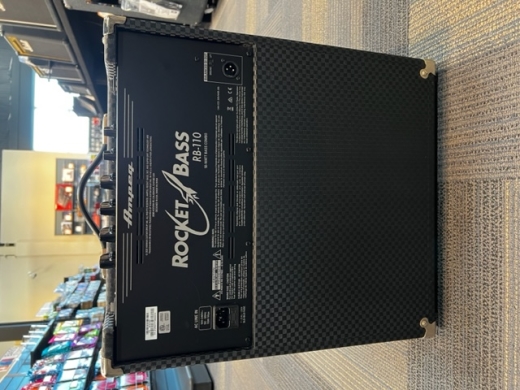 Gear Hunter | Ampeg - RB110-AMPEG