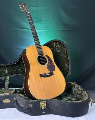 Martin Guitars - HD-28V Vintage Herringbone Dreadnought Guitar W/ Case