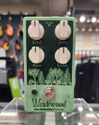 Gear Hunter | EarthQuaker Devices - Westwood Translucent Drive Manipulator