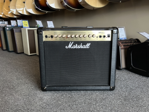 Gear Hunter | Marshall - MG30DFX