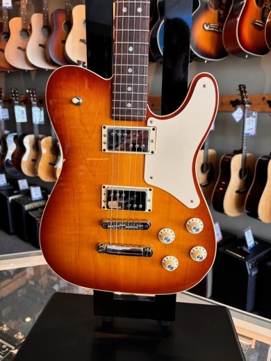 Gear Hunter | Fender LE Parallel Telecaster