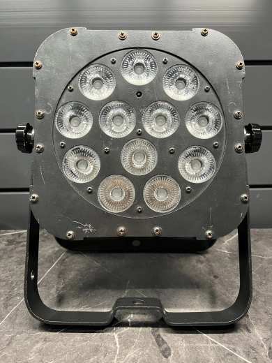 Gear Hunter | ADJ Flat Par QA12X