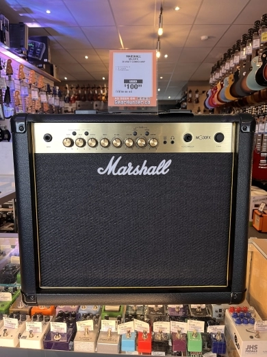 Gear Hunter | Marshall - MG30FX