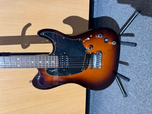 Gear Hunter | Godin Guitars SESSION CUSTOM TRIPLE PLAY