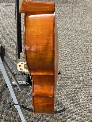 Gear Hunter | Eastman Strings - VC200ST