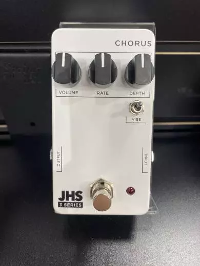 Gear Hunter | JHS Pedals - JHS 3 CHORUS