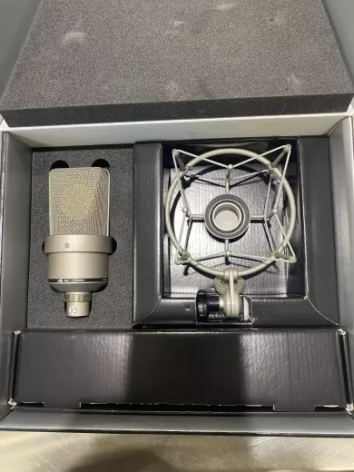 Gear Hunter | Neumann - TLM 103 SE
