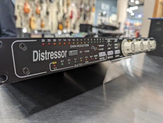 Gear Hunter | Empirical Labs - EL8X