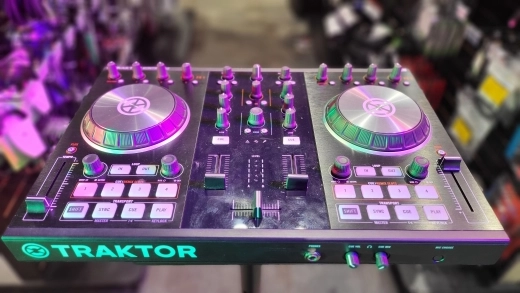 Gear Hunter | Native Instruments - KONTROL S2 MKII