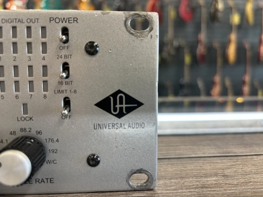 Gear Hunter | Universal Audio - 4-710D Four-Channel Tone-Blending Mic ...