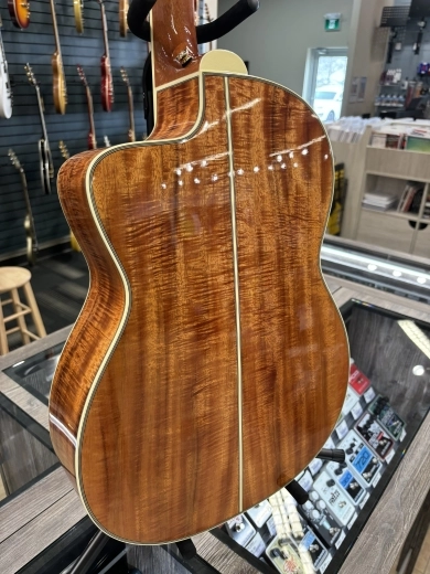 Gear Hunter | Cutaway Solid Sitka Spruce/Hawaiian Koa Acoustic/Electric ...