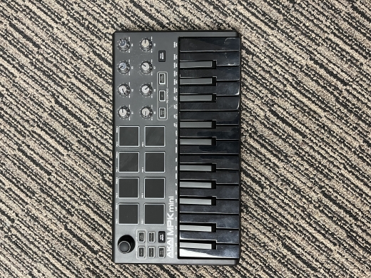 Gear Hunter | Akai - MPK MINI II BLK