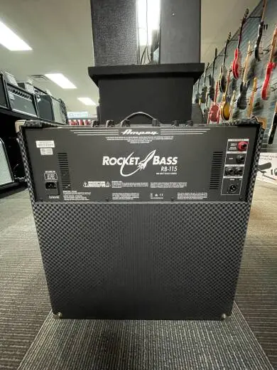 Gear Hunter | Ampeg - RB115-AMPEG