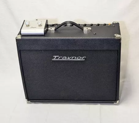 Gear Hunter | Traynor - Custom Valve 50 Watt All-Tube 1x12 Guitar Combo Amp
