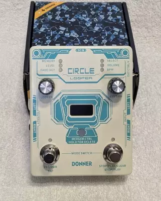 Gear Hunter | Donner Circle - Looper With Drum Machine