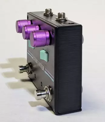 Pigtronix - Star Eater Analog Dual Stage Super Jumbo Fuzz Pedal
