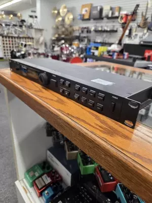 Gear Hunter | ALESIS HIGH SAMPLE RATE 16 BIT DRUM MODULE